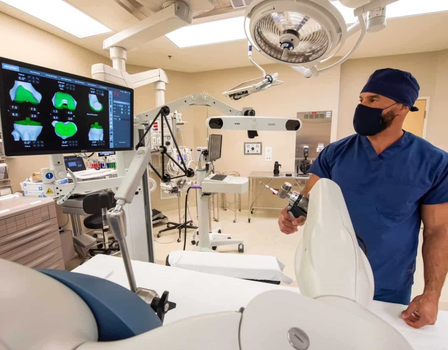 Mako SmartRobotics™ - Andrew Scott Martin MD
